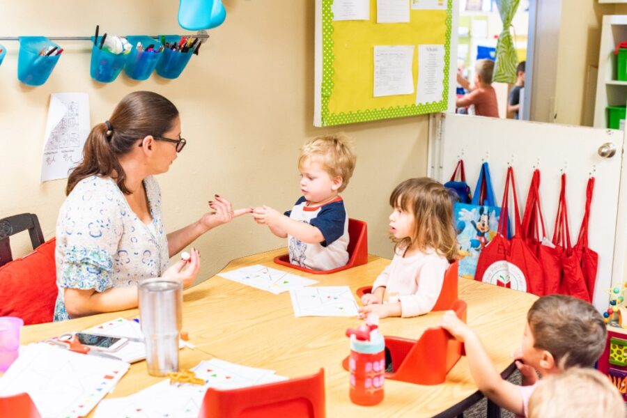 What is the Best Age to Start Learning English? • TheDigiTeachers