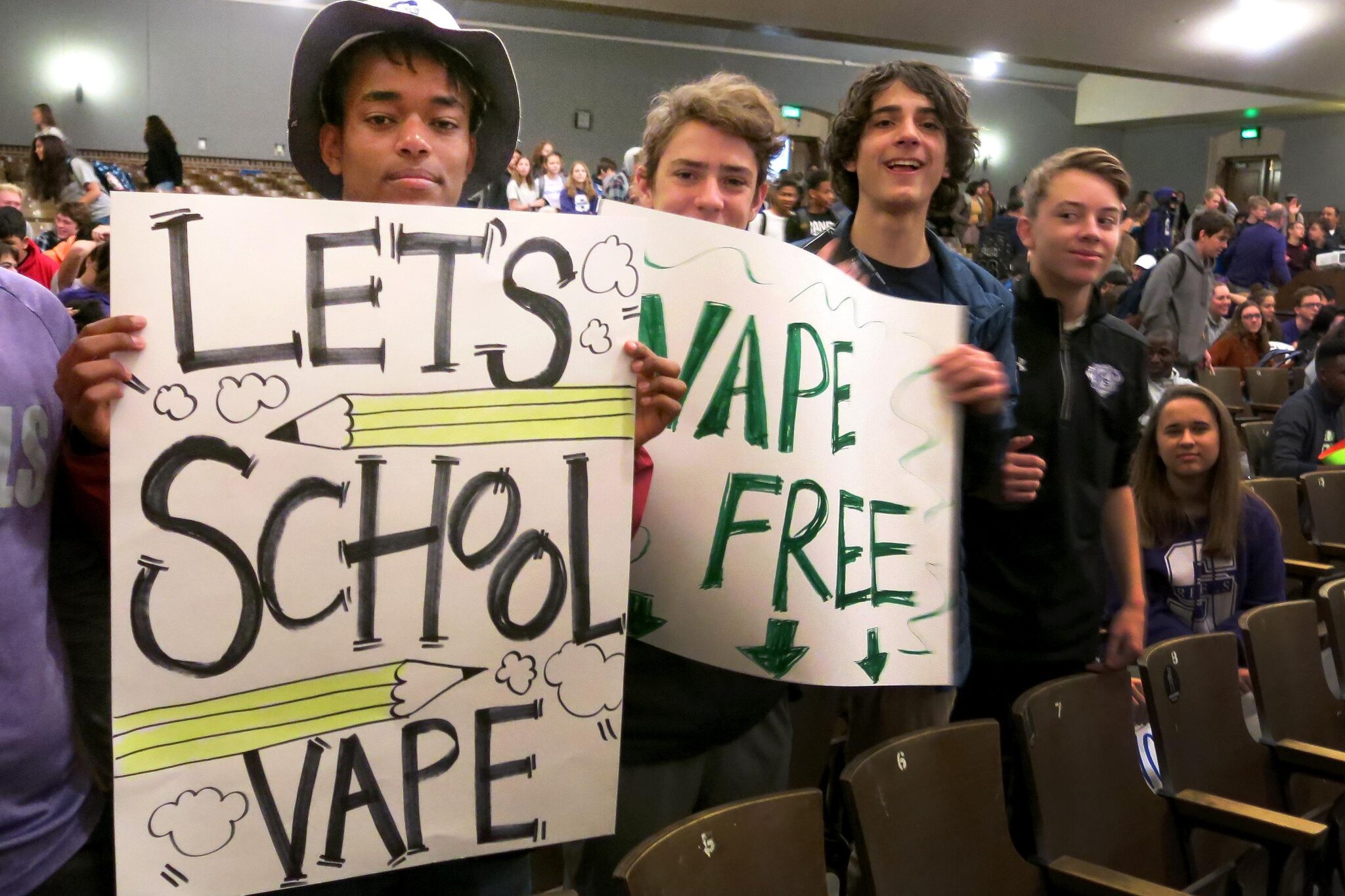 How Schools Can Take Action Against Underage Vaping - Tips and ...
