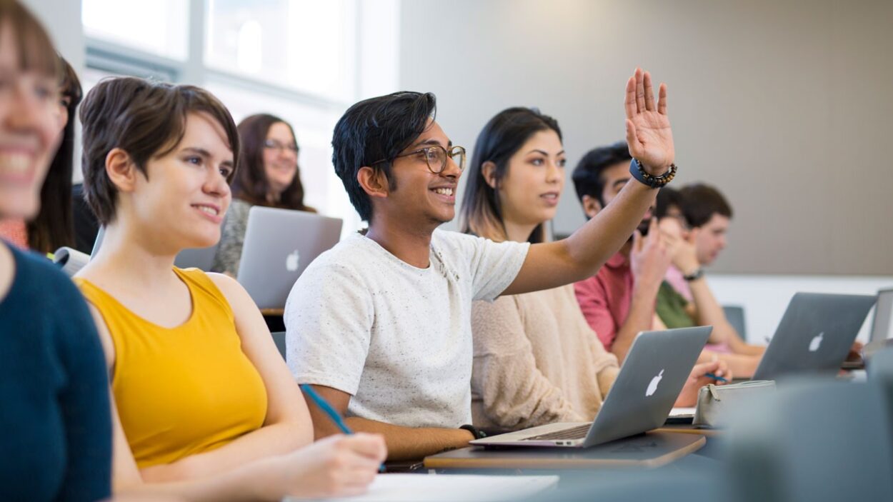 Mastering Active Learning in the Classroom • TheDigiTeachers